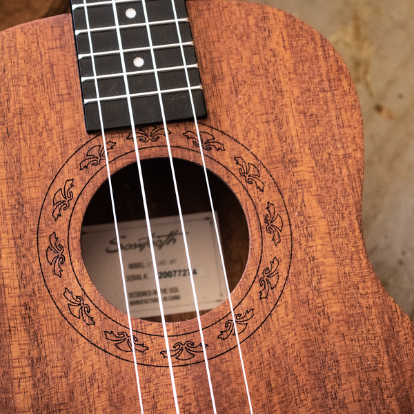 Sawtooth Mahogany Tenor Ukulele | GoDpsMusic